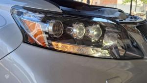 Pelēks Lexus RX 450h 2011 Šauļi, ar dzinēja tilpumu 3.46 L un nobraukumu 89 tūkst. km par 16900 €, foto 23 vietnē AUTOMOTO.COM.LV