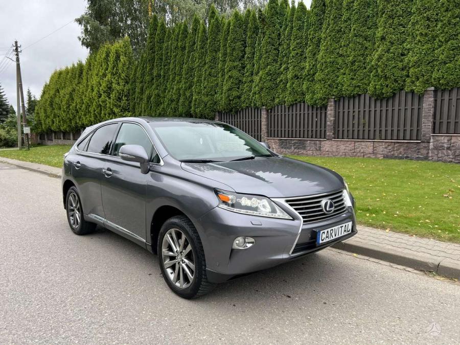 Pelēks Lexus RX 450h 2011 Viļņa, ar dzinēja tilpumu 3.30 L un nobraukumu 241 tūkst. km par 11600 €, foto 5 vietnē AUTOMOTO.COM.LV