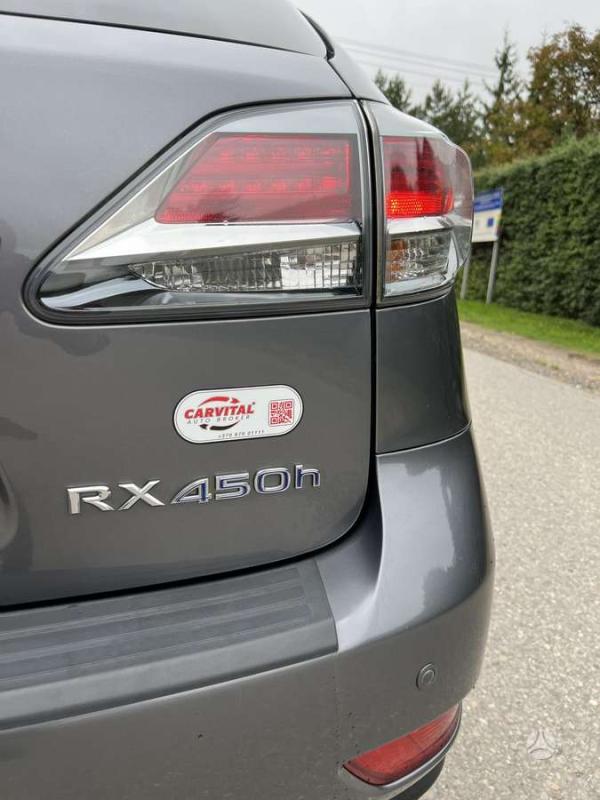Лексус RX 450h 2011 в Вильнюс на AUTOMOTO.COM.LV Серый Лексус RX 450h 2011 в Вильнюс, объемом двигателя 3.30 л и пробегом 241 тыс. км за 11600 €, фото 11 на AUTOMOTO.COM.LV