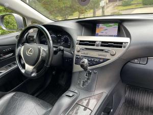 Pelēks Lexus RX 450h 2011 Viļņa, ar dzinēja tilpumu 3.30 L un nobraukumu 241 tūkst. km par 11600 €, foto 15 vietnē AUTOMOTO.COM.LV