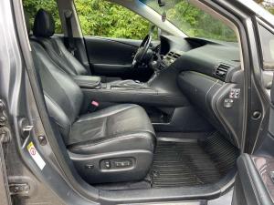 Pelēks Lexus RX 450h 2011 Viļņa, ar dzinēja tilpumu 3.30 L un nobraukumu 241 tūkst. km par 11600 €, foto 16 vietnē AUTOMOTO.COM.LV
