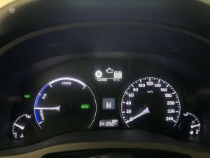 Pelēks Lexus RX 450h 2011 Viļņa, ar dzinēja tilpumu 3.30 L un nobraukumu 241 tūkst. km par 11600 €, foto 40 vietnē AUTOMOTO.COM.LV