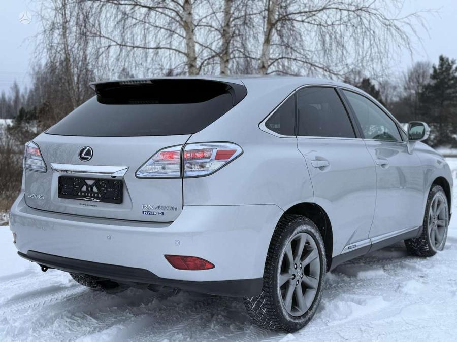 Grey Lexus RX 450h 2012 in Siauliai, with an engine capacity of 3.50 L and mileage of 273 thousand km for 13450 €, photo 10 on AUTOMOTO.COM.LV