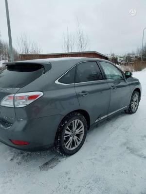 Pelēks Lexus RX 450h 2012 Viļņa, ar dzinēja tilpumu 0.35 L un nobraukumu 239 tūkst. km par 12000 €, foto  vietnē AUTOMOTO.COM.LV