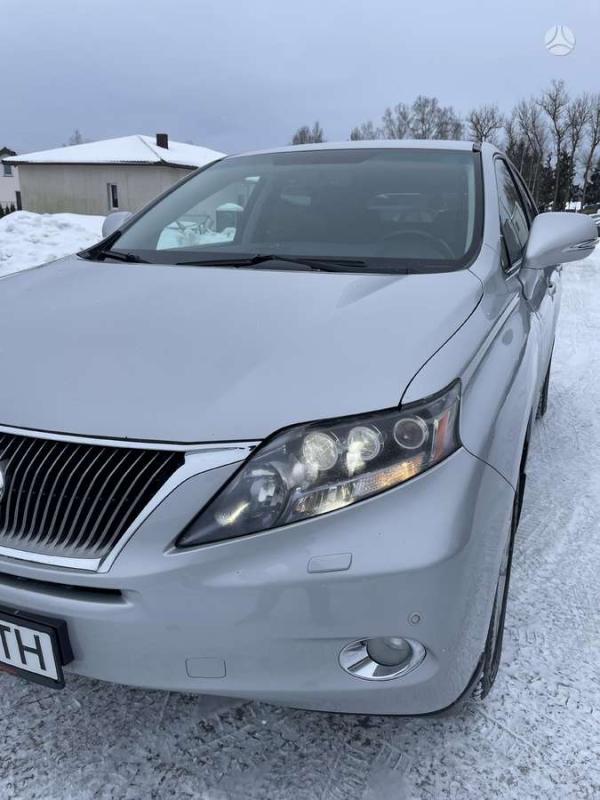 Grey Lexus RX 450h 2012 in Vilnius, with an engine capacity of 3.50 L and mileage of 376 thousand km for 9650 €, photo 3 on AUTOMOTO.COM.LV