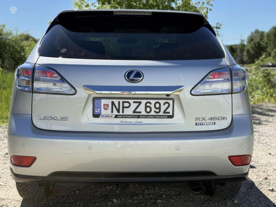 Pelēks Lexus RX 450h 2012 Šauļi, ar dzinēja tilpumu 3.50 L un nobraukumu 283 tūkst. km par 13450 €, foto 11 vietnē AUTOMOTO.COM.LV