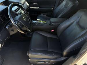 Pelēks Lexus RX 450h 2012 Šauļi, ar dzinēja tilpumu 3.50 L un nobraukumu 283 tūkst. km par 13450 €, foto 12 vietnē AUTOMOTO.COM.LV