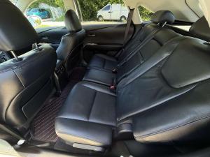Pelēks Lexus RX 450h 2012 Šauļi, ar dzinēja tilpumu 3.50 L un nobraukumu 283 tūkst. km par 13450 €, foto 15 vietnē AUTOMOTO.COM.LV