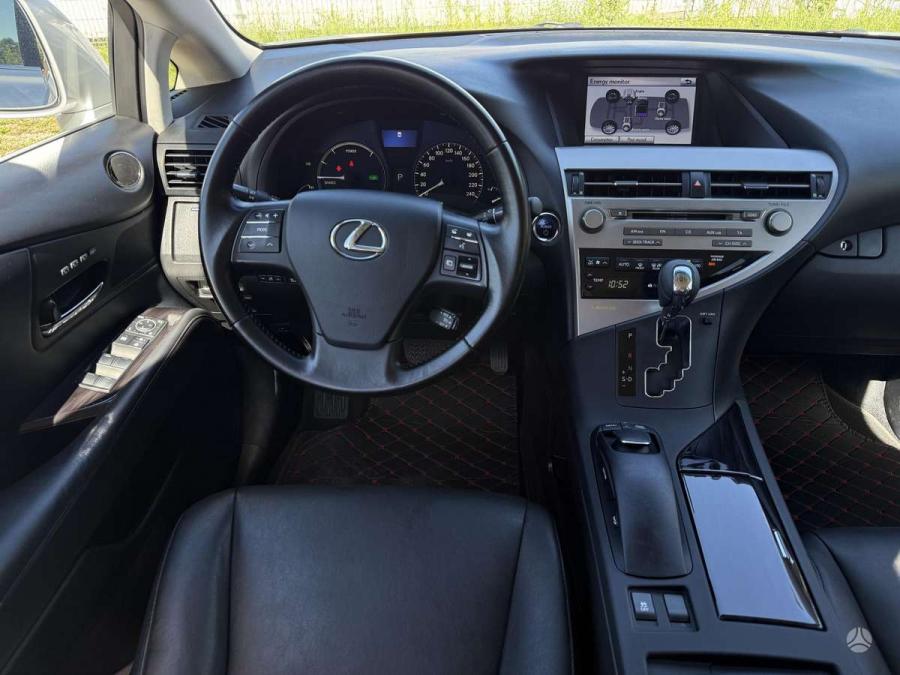 Pelēks Lexus RX 450h 2012 Šauļi, ar dzinēja tilpumu 3.50 L un nobraukumu 283 tūkst. km par 13450 €, foto 16 vietnē AUTOMOTO.COM.LV