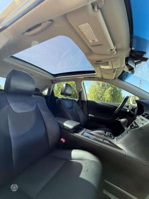 Pelēks Lexus RX 450h 2012 Šauļi, ar dzinēja tilpumu 3.50 L un nobraukumu 283 tūkst. km par 13450 €, foto 18 vietnē AUTOMOTO.COM.LV