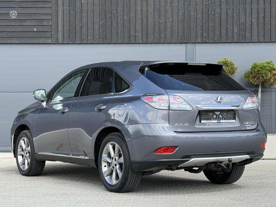 Pelēks Lexus RX 450h 2012 Šauļi, ar dzinēja tilpumu 3.46 L un nobraukumu 229 tūkst. km par 12750 €, foto 6 vietnē AUTOMOTO.COM.LV