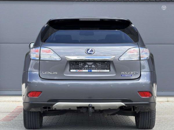 Grey Lexus RX 450h 2012 in Siauliai, with an engine capacity of 3.46 L and mileage of 229 thousand km for 12750 €, photo 6 on AUTOMOTO.COM.LV