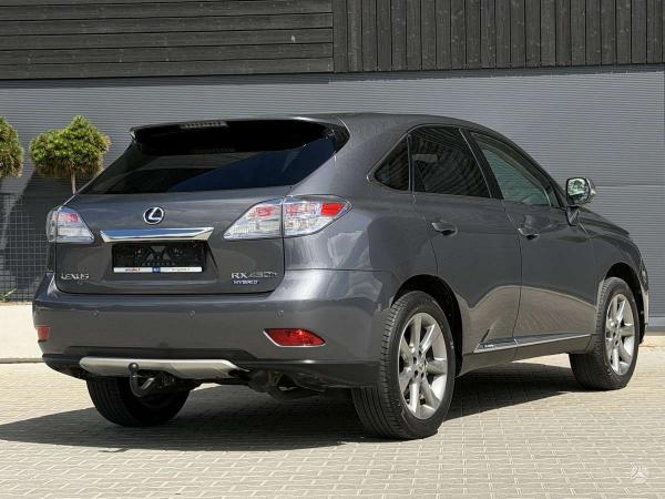 Grey Lexus RX 450h 2012 in Siauliai, with an engine capacity of 3.46 L and mileage of 229 thousand km for 12750 €, photo 7 on AUTOMOTO.COM.LV