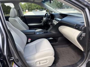 Pelēks Lexus RX 450h 2012 Šauļi, ar dzinēja tilpumu 3.46 L un nobraukumu 229 tūkst. km par 12750 €, foto 23 vietnē AUTOMOTO.COM.LV