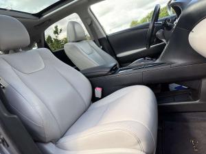 Pelēks Lexus RX 450h 2012 Šauļi, ar dzinēja tilpumu 3.46 L un nobraukumu 229 tūkst. km par 12750 €, foto 24 vietnē AUTOMOTO.COM.LV