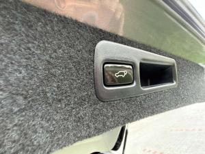 Pelēks Lexus RX 450h 2012 Šauļi, ar dzinēja tilpumu 3.46 L un nobraukumu 229 tūkst. km par 12750 €, foto 27 vietnē AUTOMOTO.COM.LV