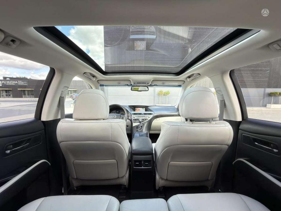 Pelēks Lexus RX 450h 2012 Šauļi, ar dzinēja tilpumu 3.46 L un nobraukumu 229 tūkst. km par 12750 €, foto 28 vietnē AUTOMOTO.COM.LV