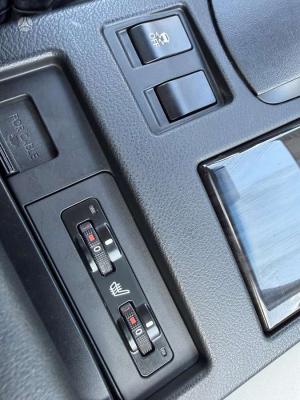 Pelēks Lexus RX 450h 2012 Šauļi, ar dzinēja tilpumu 3.46 L un nobraukumu 229 tūkst. km par 12750 €, foto 29 vietnē AUTOMOTO.COM.LV
