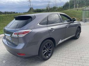 Pelēks Lexus RX 450h 2012 Viļņa, ar dzinēja tilpumu 3.50 L un nobraukumu 250 tūkst. km par 13999 €, foto 4 vietnē AUTOMOTO.COM.LV
