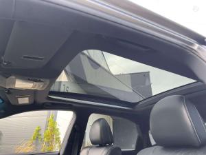 Pelēks Lexus RX 450h 2012 Viļņa, ar dzinēja tilpumu 3.50 L un nobraukumu 250 tūkst. km par 13999 €, foto 15 vietnē AUTOMOTO.COM.LV