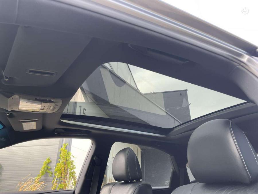 Pelēks Lexus RX 450h 2012 Viļņa, ar dzinēja tilpumu 3.50 L un nobraukumu 250 tūkst. km par 13999 €, foto 15 vietnē AUTOMOTO.COM.LV