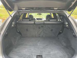 Pelēks Lexus RX 450h 2012 Viļņa, ar dzinēja tilpumu 3.50 L un nobraukumu 250 tūkst. km par 13999 €, foto 18 vietnē AUTOMOTO.COM.LV
