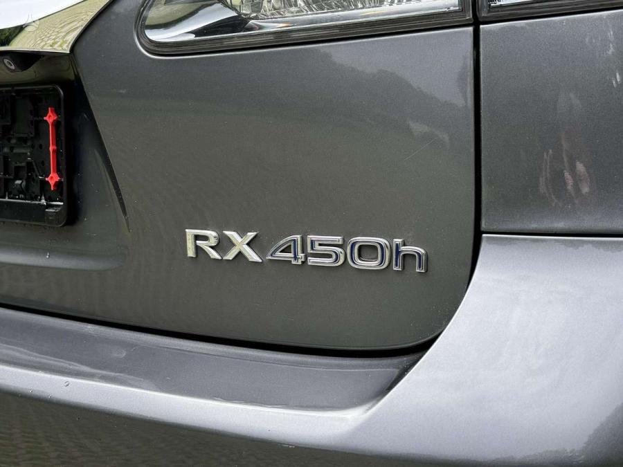 Pelēks Lexus RX 450h 2012 Palanga, ar dzinēja tilpumu 3.46 L un nobraukumu 223 tūkst. km par 16500 €, foto 12 vietnē AUTOMOTO.COM.LV