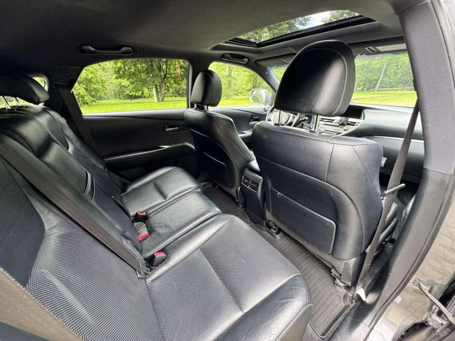 Pelēks Lexus RX 450h 2012 Palanga, ar dzinēja tilpumu 3.46 L un nobraukumu 223 tūkst. km par 16500 €, foto 16 vietnē AUTOMOTO.COM.LV