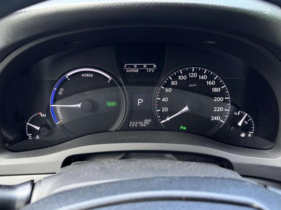 Pelēks Lexus RX 450h 2012 Palanga, ar dzinēja tilpumu 3.46 L un nobraukumu 223 tūkst. km par 16500 €, foto 25 vietnē AUTOMOTO.COM.LV