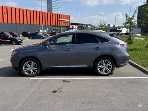 Pelēks Lexus RX 450h 2012 Mažeikiai, ar dzinēja tilpumu 3.50 L un nobraukumu 159 tūkst. km par 14000 €, foto 5 vietnē AUTOMOTO.COM.LV