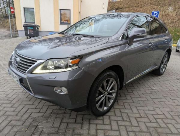 Grey Lexus RX 450h 2013 in Vilnius, with an engine capacity of 3.46 L and mileage of 249 thousand km for 14900 €, photo 1 on AUTOMOTO.COM.LV