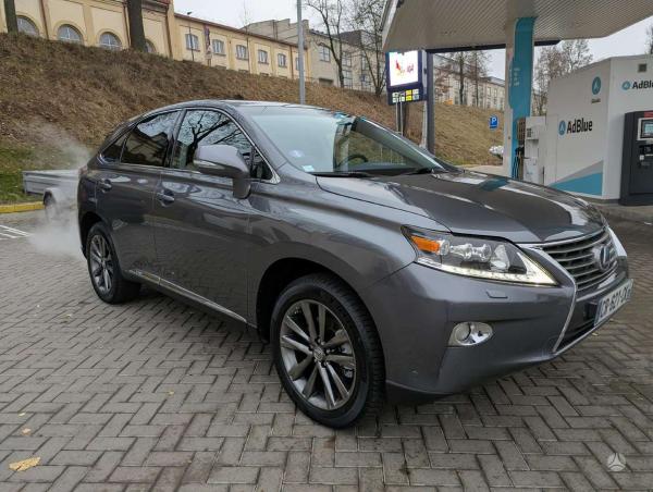 Grey Lexus RX 450h 2013 in Vilnius, with an engine capacity of 3.46 L and mileage of 249 thousand km for 14900 €, photo 4 on AUTOMOTO.COM.LV