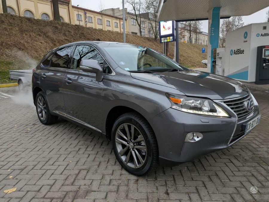 Pelēks Lexus RX 450h 2013 Viļņa, ar dzinēja tilpumu 3.46 L un nobraukumu 249 tūkst. km par 14900 €, foto 4 vietnē AUTOMOTO.COM.LV