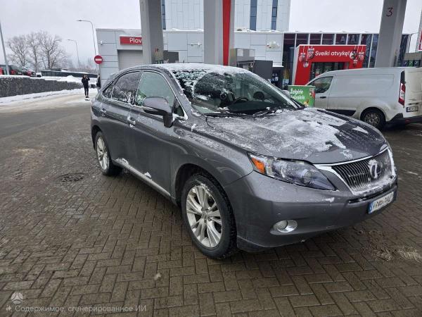 Pelēks Lexus RX 450h 2013 Viļņa, ar dzinēja tilpumu 3.46 L un nobraukumu 180 tūkst. km par 15000 €, foto 2 vietnē AUTOMOTO.COM.LV