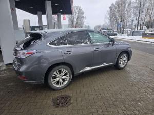 Pelēks Lexus RX 450h 2013 Viļņa, ar dzinēja tilpumu 3.46 L un nobraukumu 180 tūkst. km par 15000 €, foto 5 vietnē AUTOMOTO.COM.LV