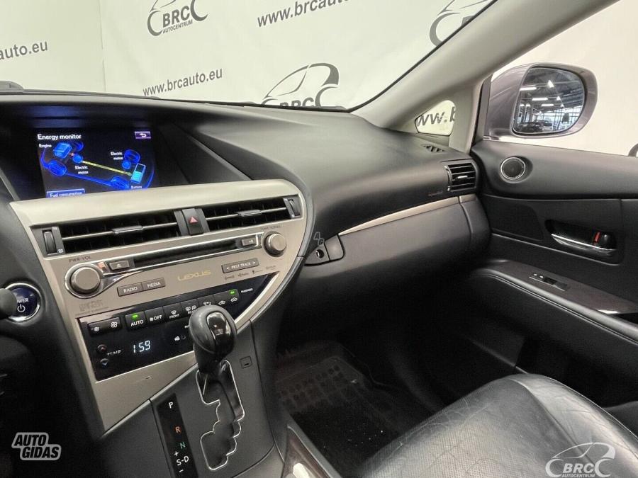 Pelēks Lexus RX 450h 2013 Avižieniai, ar dzinēja tilpumu 3.50 L un nobraukumu 315 tūkst. km par 12900 €, foto 29 vietnē AUTOMOTO.COM.LV