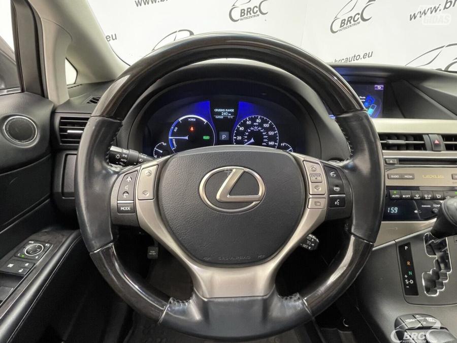 Pelēks Lexus RX 450h 2013 Avižieniai, ar dzinēja tilpumu 3.50 L un nobraukumu 315 tūkst. km par 12900 €, foto 30 vietnē AUTOMOTO.COM.LV