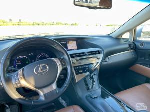 Pelēks Lexus RX 450h 2013 Viļņa, ar dzinēja tilpumu 3.50 L un nobraukumu 330 tūkst. km par 14800 €, foto 9 vietnē AUTOMOTO.COM.LV