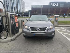 Grey Lexus RX 450h 2013 in Vilnius, with an engine capacity of 3.46 L and mileage of 180 thousand km for 12999 €, photo 7 on AUTOMOTO.COM.LV