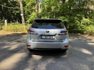 Grey Lexus RX 450h 2013 in Vilnius, with an engine capacity of 3.46 L and mileage of 144 thousand km for 15500 €, photo 7 on AUTOMOTO.COM.LV