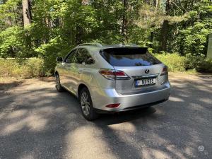 Grey Lexus RX 450h 2013 in Vilnius, with an engine capacity of 3.46 L and mileage of 144 thousand km for 15500 €, photo 9 on AUTOMOTO.COM.LV