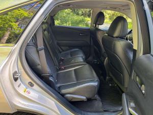 Grey Lexus RX 450h 2013 in Vilnius, with an engine capacity of 3.46 L and mileage of 144 thousand km for 15500 €, photo 11 on AUTOMOTO.COM.LV