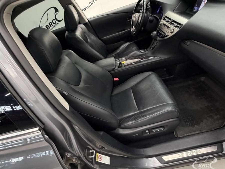 Grey Lexus RX 450h 2013 in Vilnius, with an engine capacity of 3.46 L and mileage of 315 thousand km for 10500 €, photo 7 on AUTOMOTO.COM.LV