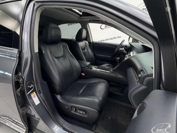 Pelēks Lexus RX 450h 2013 Viļņa, ar dzinēja tilpumu 3.46 L un nobraukumu 315 tūkst. km par 10500 €, foto 8 vietnē AUTOMOTO.COM.LV