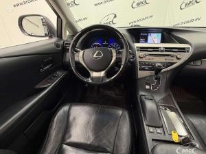 Grey Lexus RX 450h 2013 in Vilnius, with an engine capacity of 3.46 L and mileage of 315 thousand km for 10500 €, photo 16 on AUTOMOTO.COM.LV