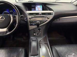 Grey Lexus RX 450h 2013 in Vilnius, with an engine capacity of 3.46 L and mileage of 315 thousand km for 10500 €, photo 17 on AUTOMOTO.COM.LV