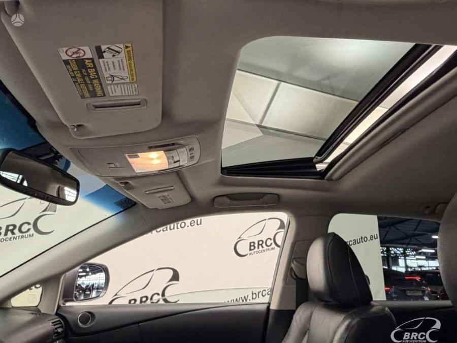 Grey Lexus RX 450h 2013 in Vilnius, with an engine capacity of 3.46 L and mileage of 315 thousand km for 10500 €, photo 27 on AUTOMOTO.COM.LV