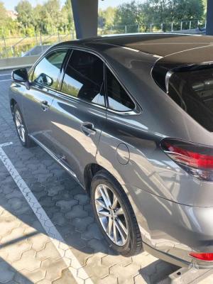 Grey Lexus RX 450h 2013 in Vilnius, with an engine capacity of 3.46 L and mileage of 185 thousand km for 17800 €, photo 3 on AUTOMOTO.COM.LV