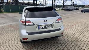 Pelēks Lexus RX 450h 2013 Klaipėda, ar dzinēja tilpumu 3.46 L un nobraukumu 165 tūkst. km par 15600 €, foto 7 vietnē AUTOMOTO.COM.LV