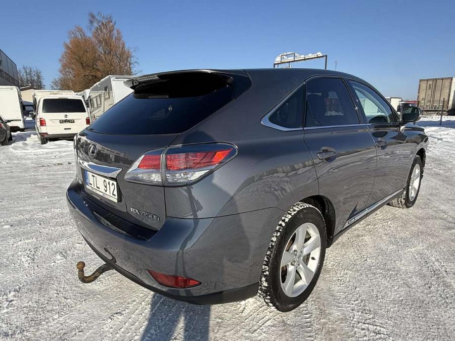 Grey Lexus RX 450h 2014 in Vilnius, with an engine capacity of 3.50 L and mileage of 306 thousand km for 6970 €, photo 3 on AUTOMOTO.COM.LV